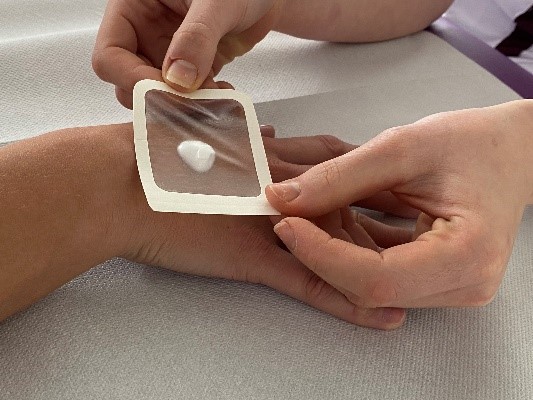 Emla® (verdovende zalf) bij kinderen aanbrengen - Alrijne Ziekenhuis